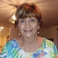 Phyllis Moore – Medium