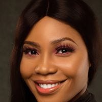 Victoria Arogundade – Medium