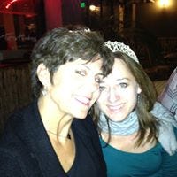 Ilona McCullough – Medium