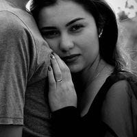 Karoline de Paula – Medium