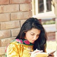 Rabbiya Qaiser – Medium