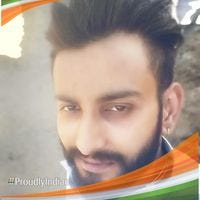 Akshay Kumar – Medium