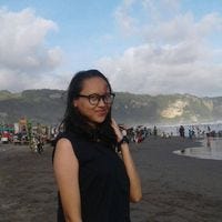 Margareta Meliani – Medium