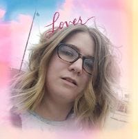 Britney Bernstein – Medium