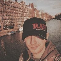 Daryl Givens – Medium