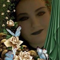 Danielle Elizabeth – Medium