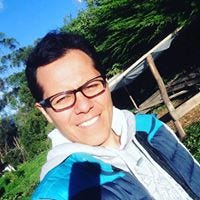 David Vivas – Medium