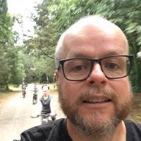 Andy Wicks – Medium