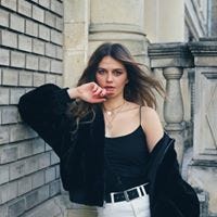 Ada Popean – Medium