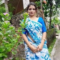 Kamelia Paul – Medium