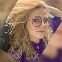 Esther Mous – Medium