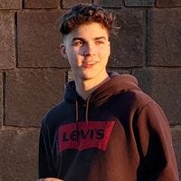 Facu Mechulam – Medium