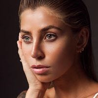 Mina Winkel – Medium
