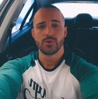 Aitor UrMa – Medium