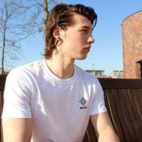 Frank Paco van der Beek – Medium