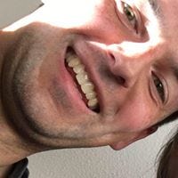 Oliver Hofmann – Medium