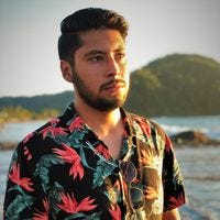 Ulises Eduardo – Medium