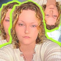 Megan Rothe – Medium