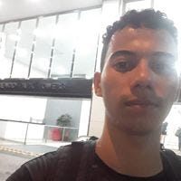 Alan Lisboa – Medium