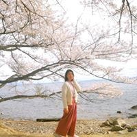 Jasmine Jie – Medium