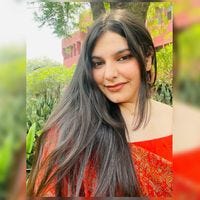 Aakriti Raina – Medium