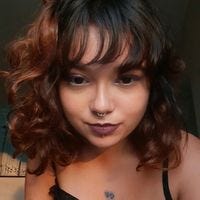 Khananda Beatriz – Medium