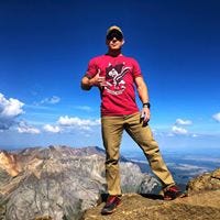Ryan Peters – Medium