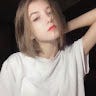 Hillary Elliott – Medium