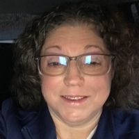 Lisa Dozier – Medium