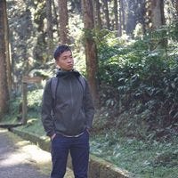 Alan Cheung – Medium