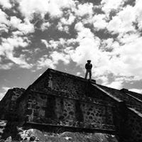 David R. Islas Bravo Mote – Medium