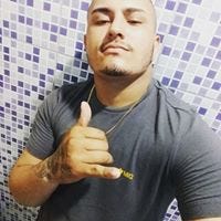 Isaque Semog – Medium