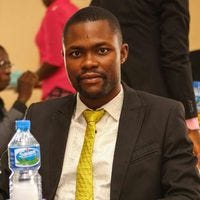 Femi Daniel – Medium