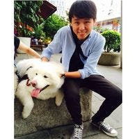 Dong Lin Lee – Medium