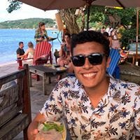 Lucas Leone – Medium