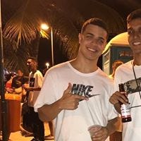 Daniel Cavalcante – Medium