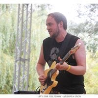 Jack Holmes – Medium