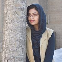 Kanza Azhar – Medium