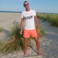 Simon Pfister – Medium