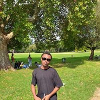 Vhutali Mudau – Medium