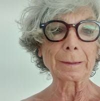 Arlette Federighi – Medium