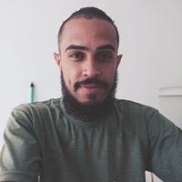 Felipe Alves – Medium