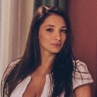 Ioana Carmen – Medium