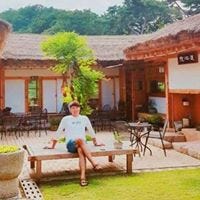 James Pak – Medium