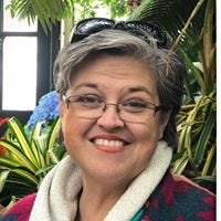 Shelley Skinner Swindler – Medium