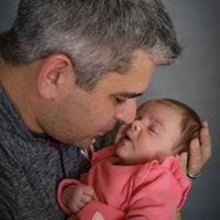 Robert McMahon – Medium