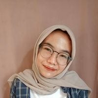 April Dara – Medium