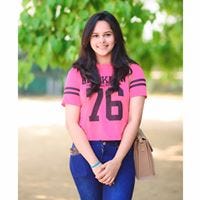 Dinithi Neelawala – Medium