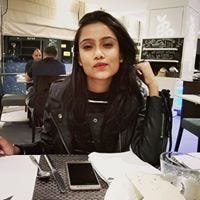 Kirti Soni – Medium