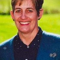 Isabel Hickey – Medium